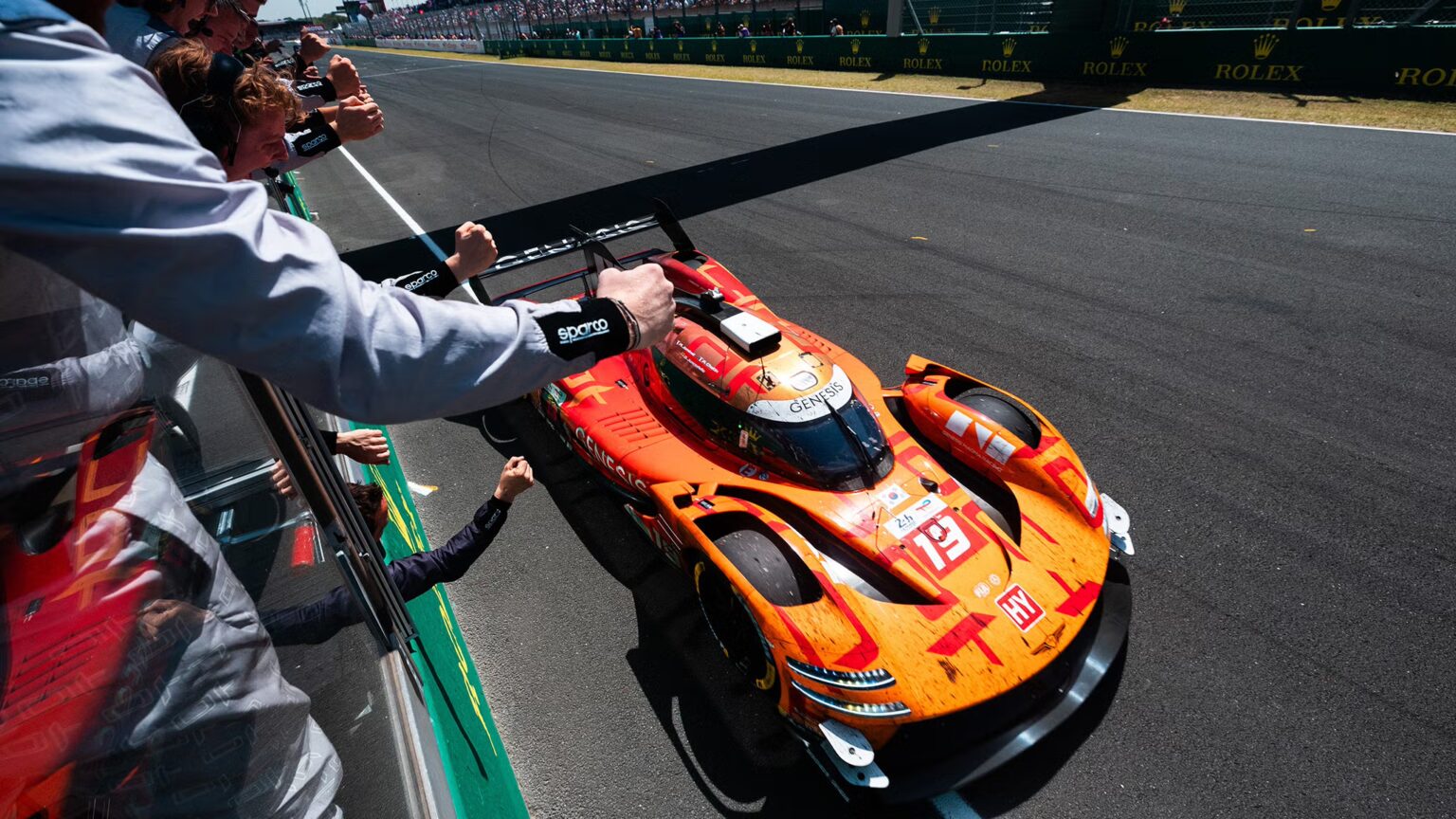 Voici pourquoi les débuts de Genesis aux 24 Heures du Mans étaient ...